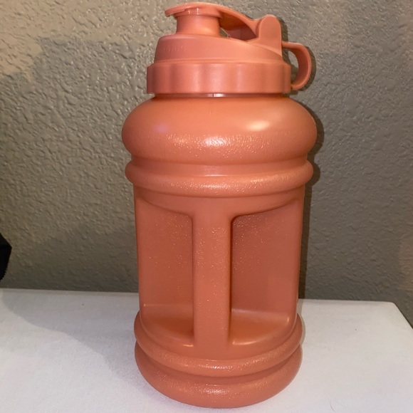 HydroJug | Dining | Hydrojug Og Classic Water Bottle Hot Coralw Handle ...